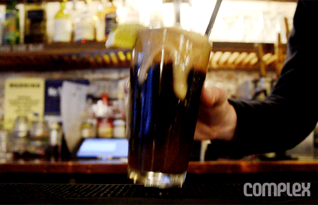 Cocktail Bar Eten Drinken GIF | GIFs.nl