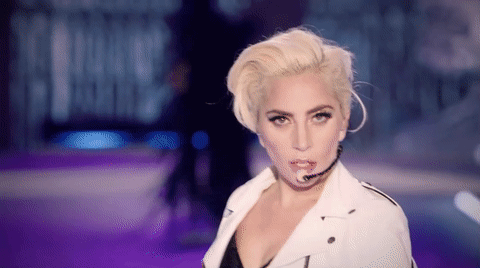 Lady Gaga Victoria's Geheime Modeshow GIF | GIFs.nl