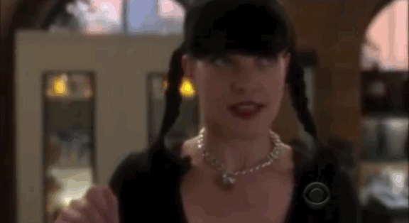 Dansen NCIS Abbysciuto GIF | GIFs.nl