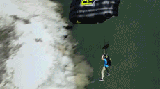 Springen Parachute Blauw GIF | GIFs.nl